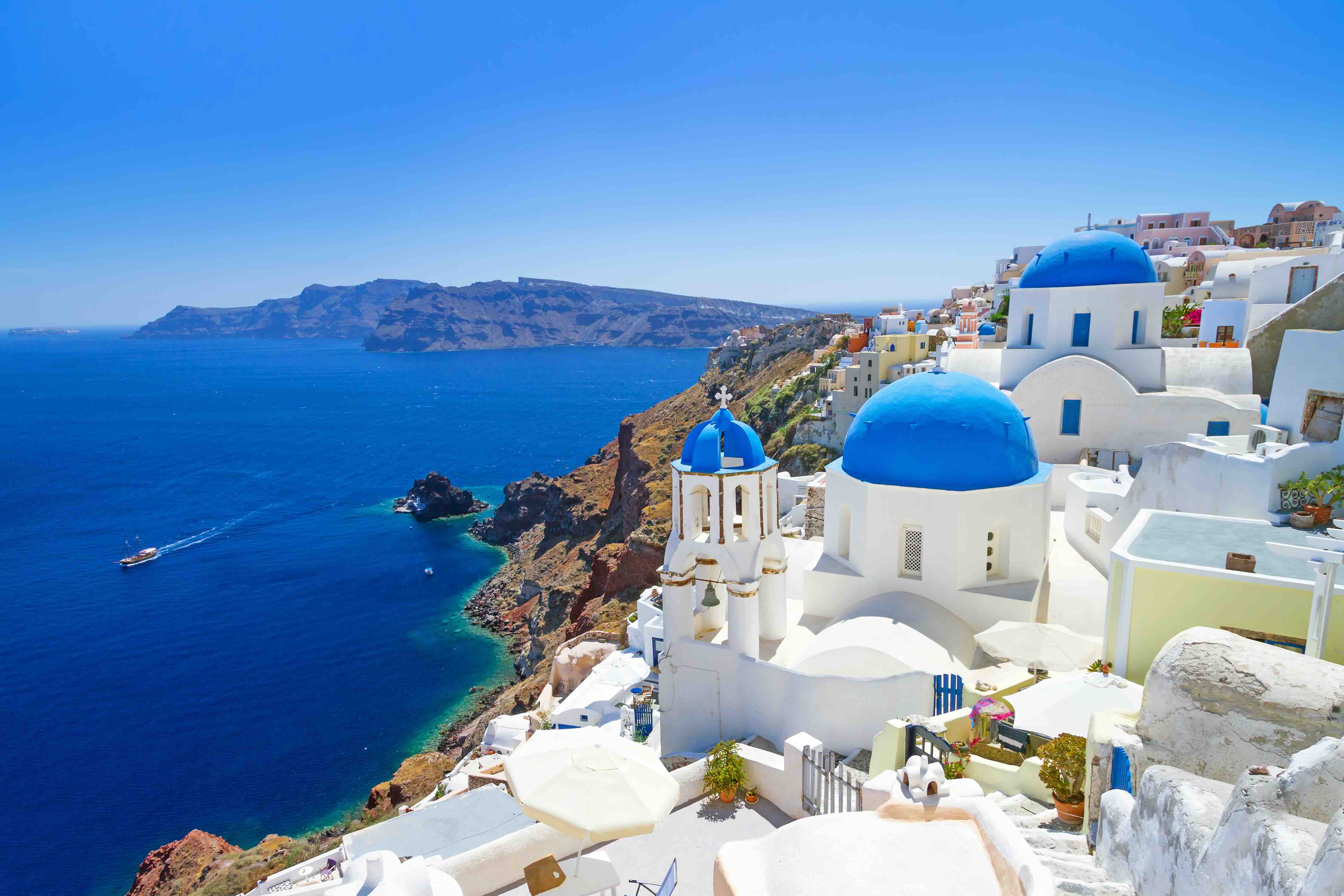 Cyclades Islands Yacht Charter | High Tide Yacht Charters